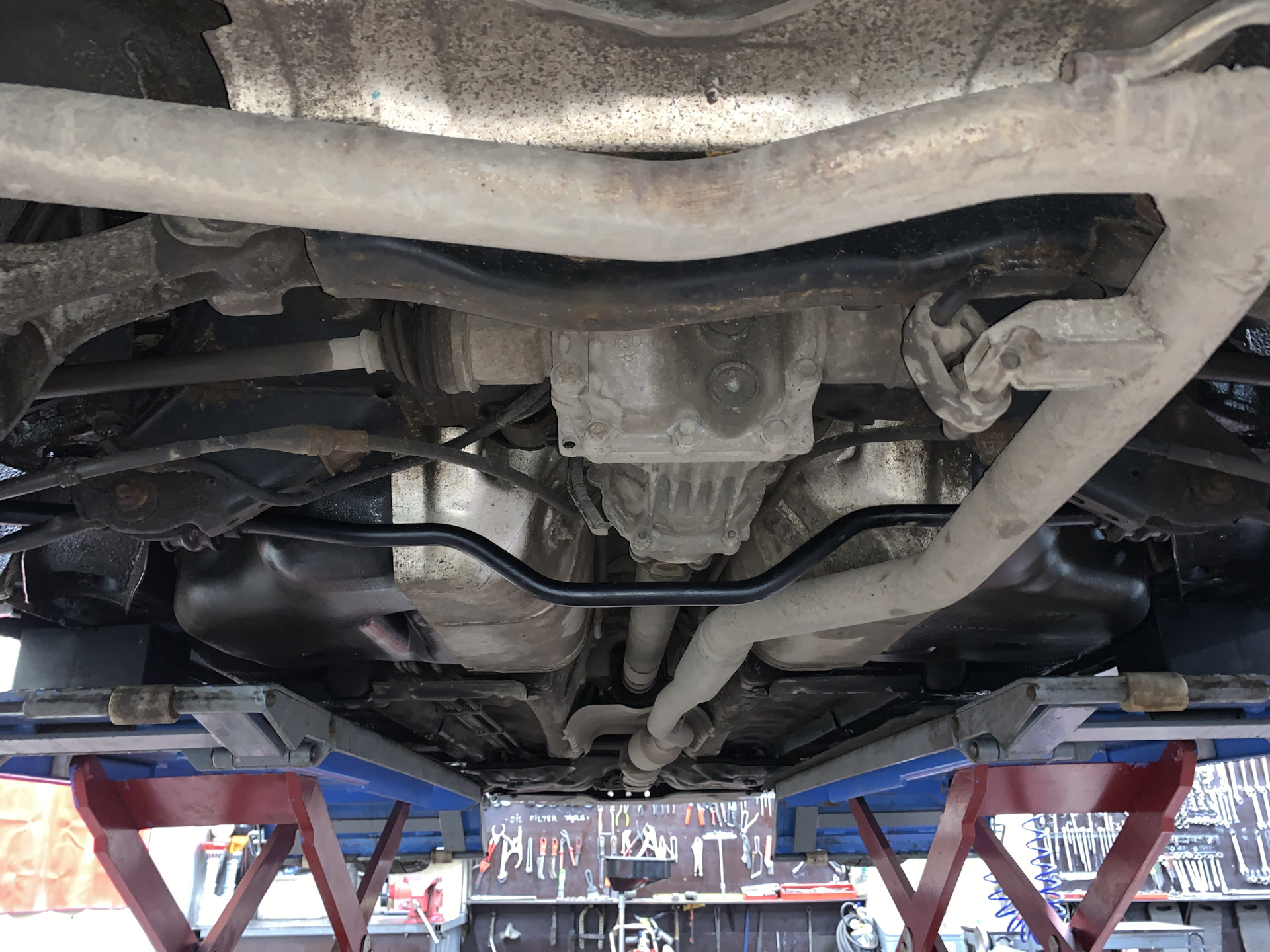 Установка заднего стабилизатора NISSAN TEANA 4WD — Nissan Teana (J32 ...