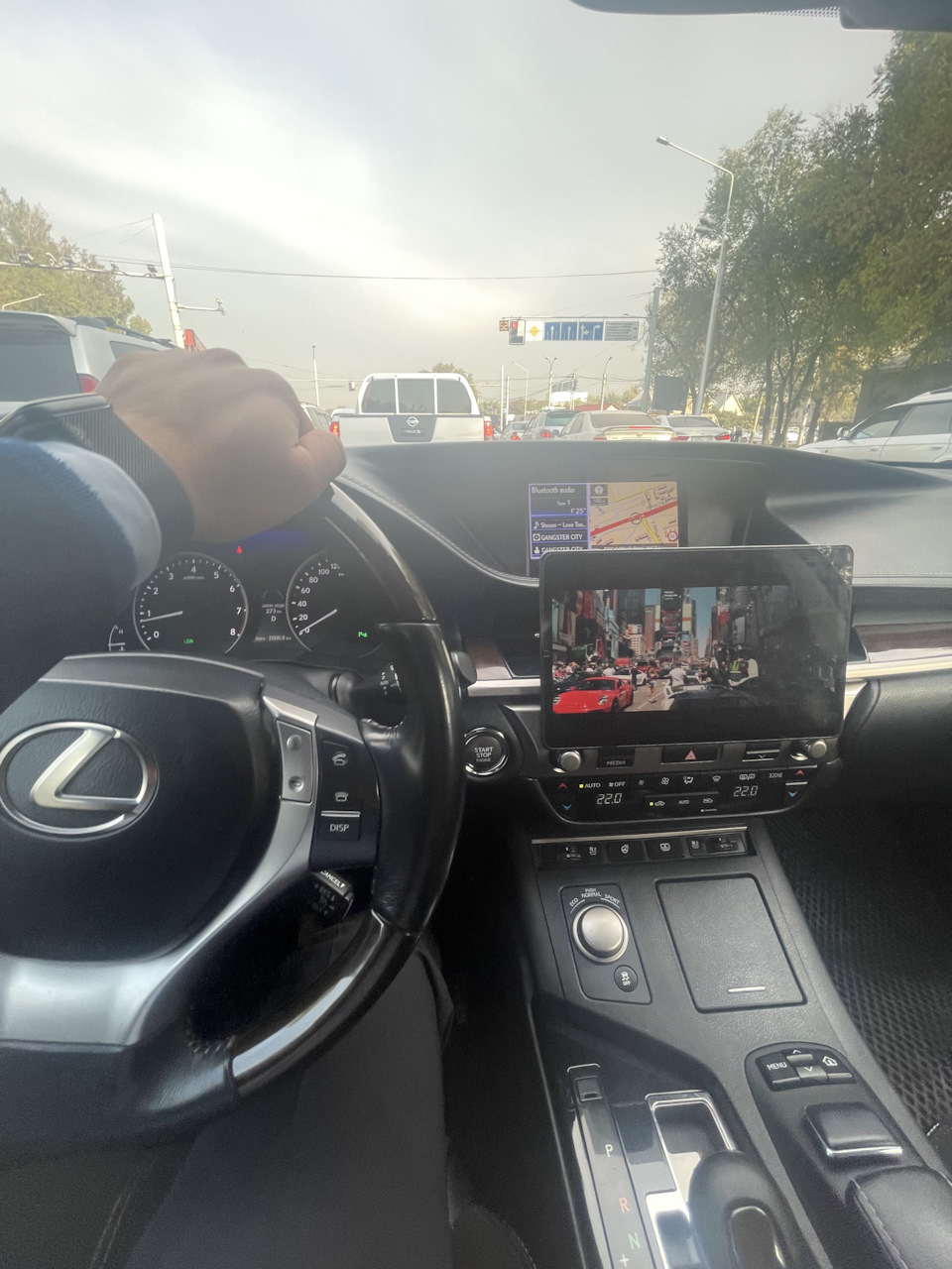 Полноценный планшет в Lexus ES от Samsung Android — Lexus ES (XV60), 3 ...