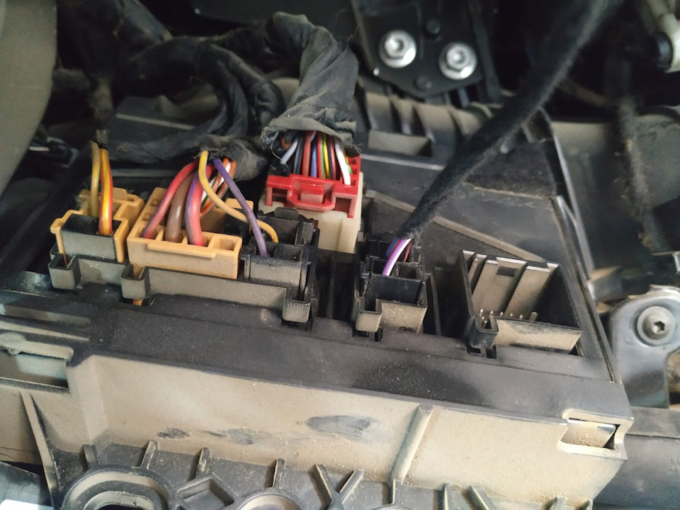 PR-7AL — Противоугонная сигнализация — Volkswagen Passat CC, 2 л, 2011 ...