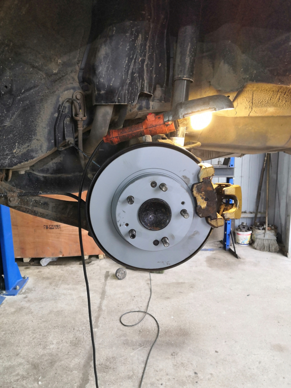 Замена тормозных дисков и колодок по кругу honda civic 4d — Honda Civic ...