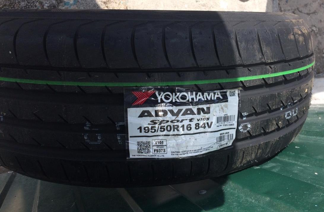 Летняя резина Yokohama ADVAN Sport — Lada Калина 2 Спорт, 1,6 л, 2014 ...