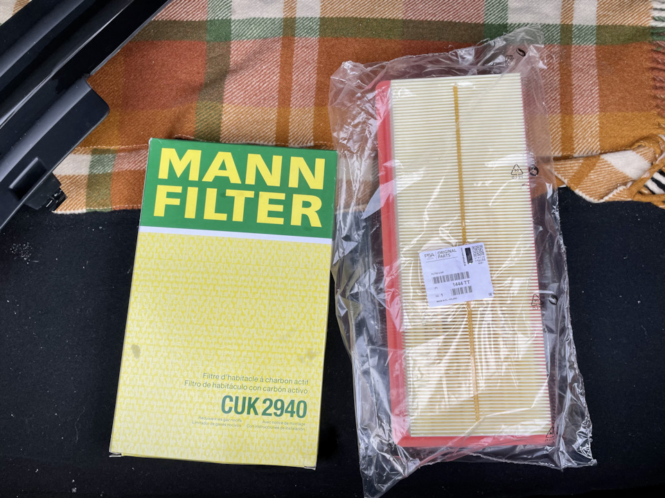 Замена фильтров + снятие зимней заглушки — Peugeot 408 (1G), 1,6 л ...