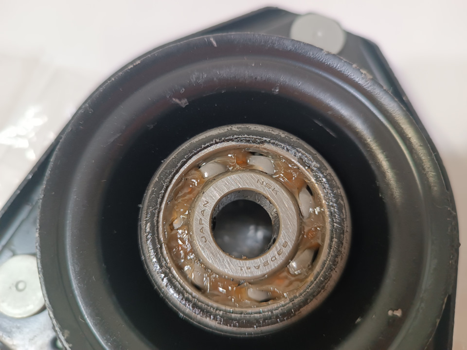 4860920381 Опора стойки передней подвески левая / правая TOYOTA LEXUS ...