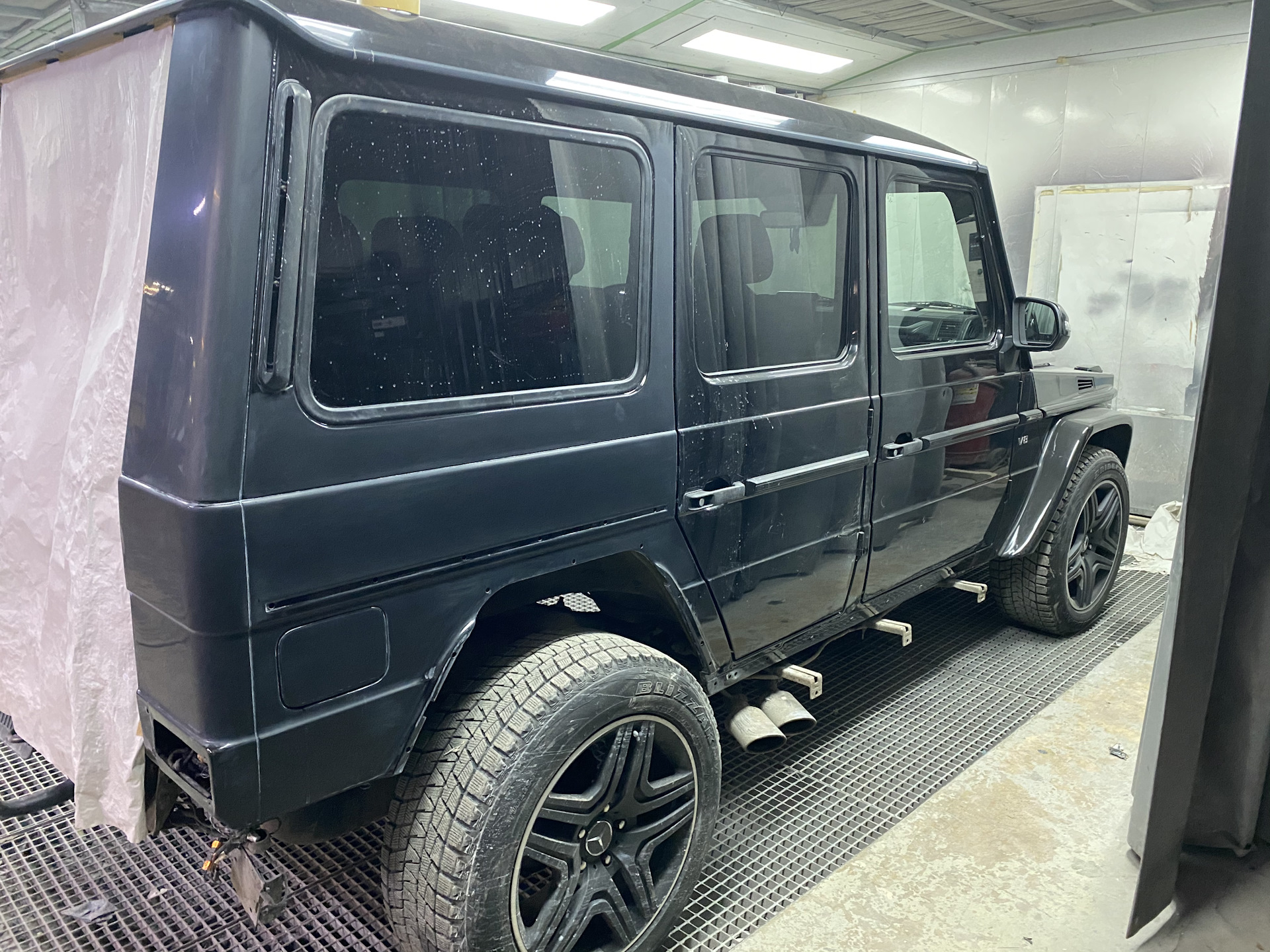 Подготовили, загрунтовали — Mercedes-Benz G-Class (W463 1G), 5,5 л, 2002 года | кузовной ремонт ...