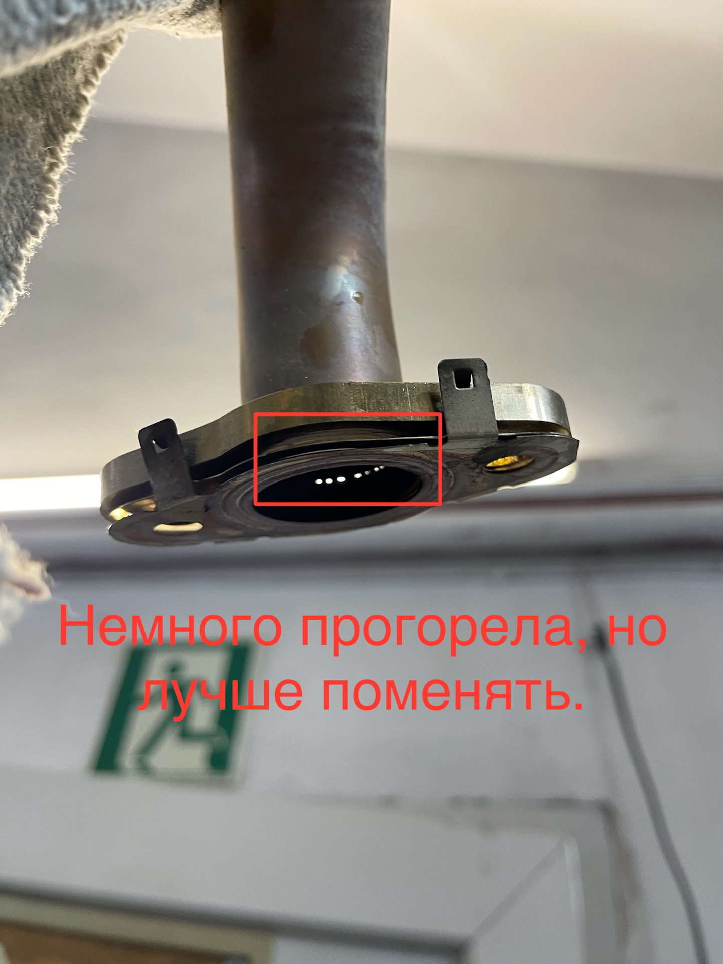 Замена трубки EGR, поломка трубки обратки ОЖ, замена топливного фильтра ...