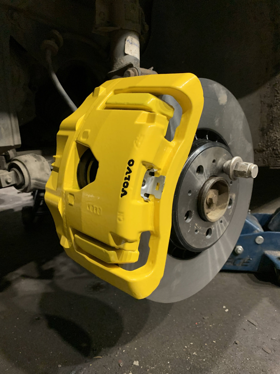 400 000 Обслуживание тормозной системы (+ пер. колодки и пер. диски ...