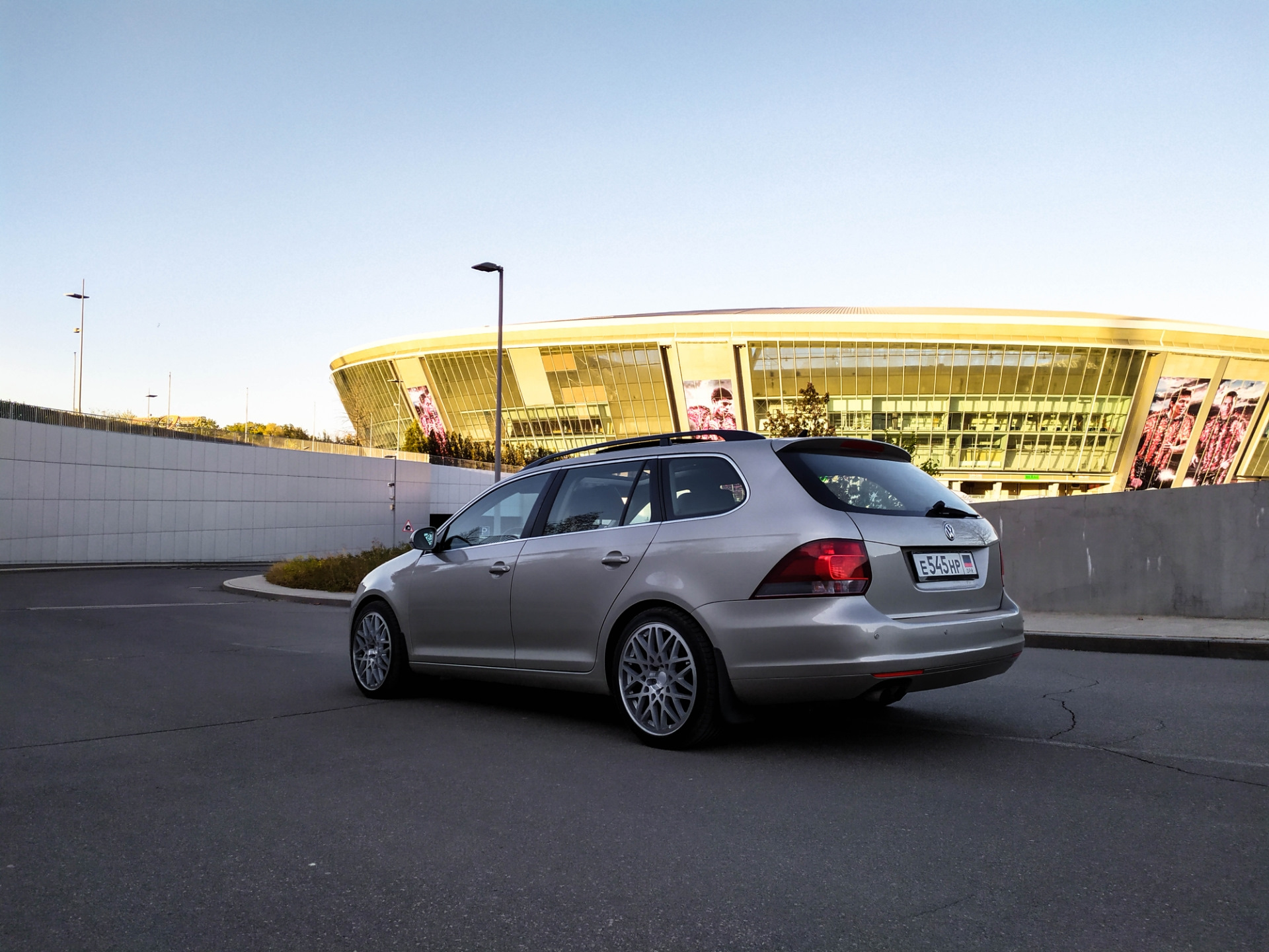 Никакой смысловой нагрузки, просто фотосессия (: — Volkswagen Jetta ...