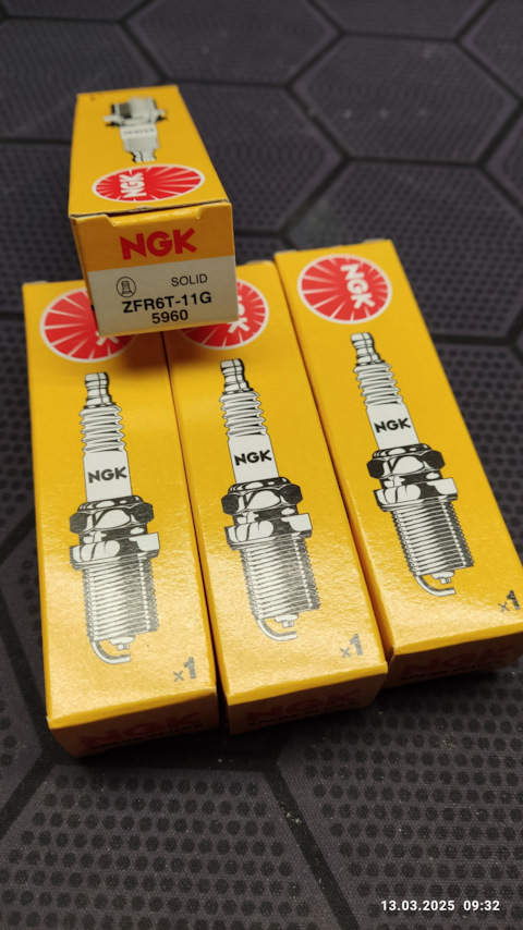 ZFR6T11G Свеча зажигания 5960 NGK | Запчасти на DRIVE2