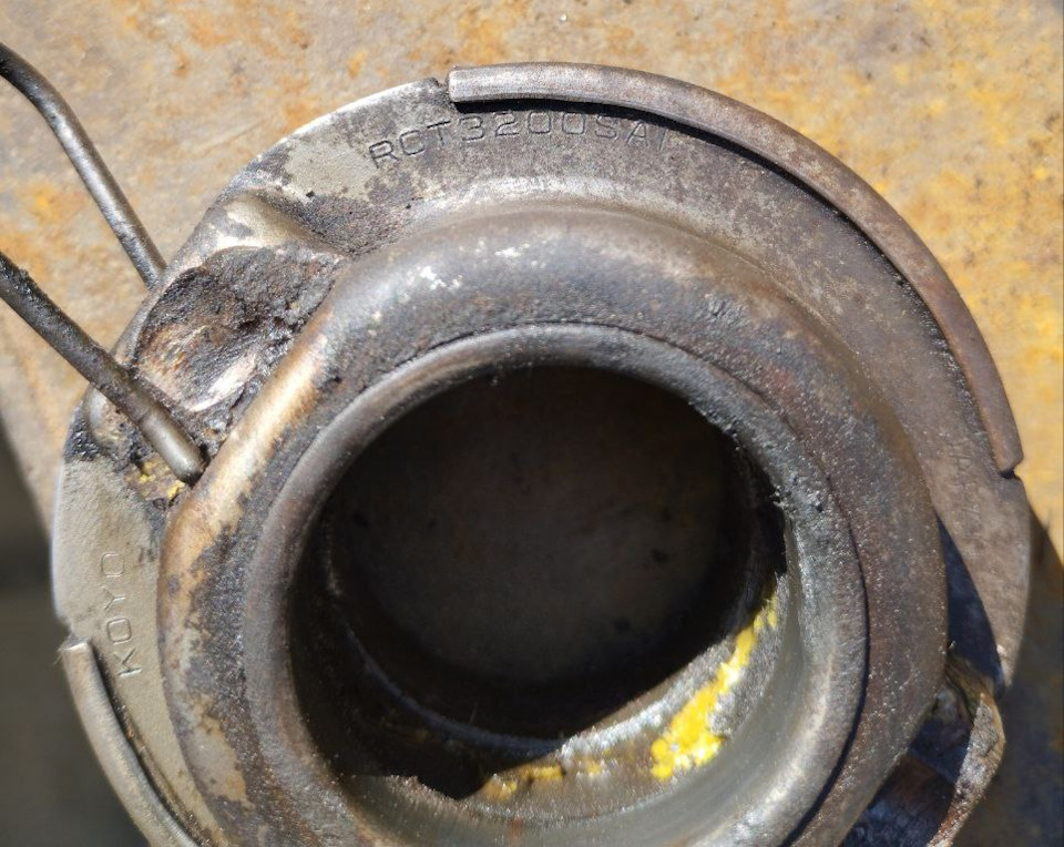 Замена сцепления — Mitsubishi L200 (4G), 2,5 л, 2007 года | плановое ТО ...