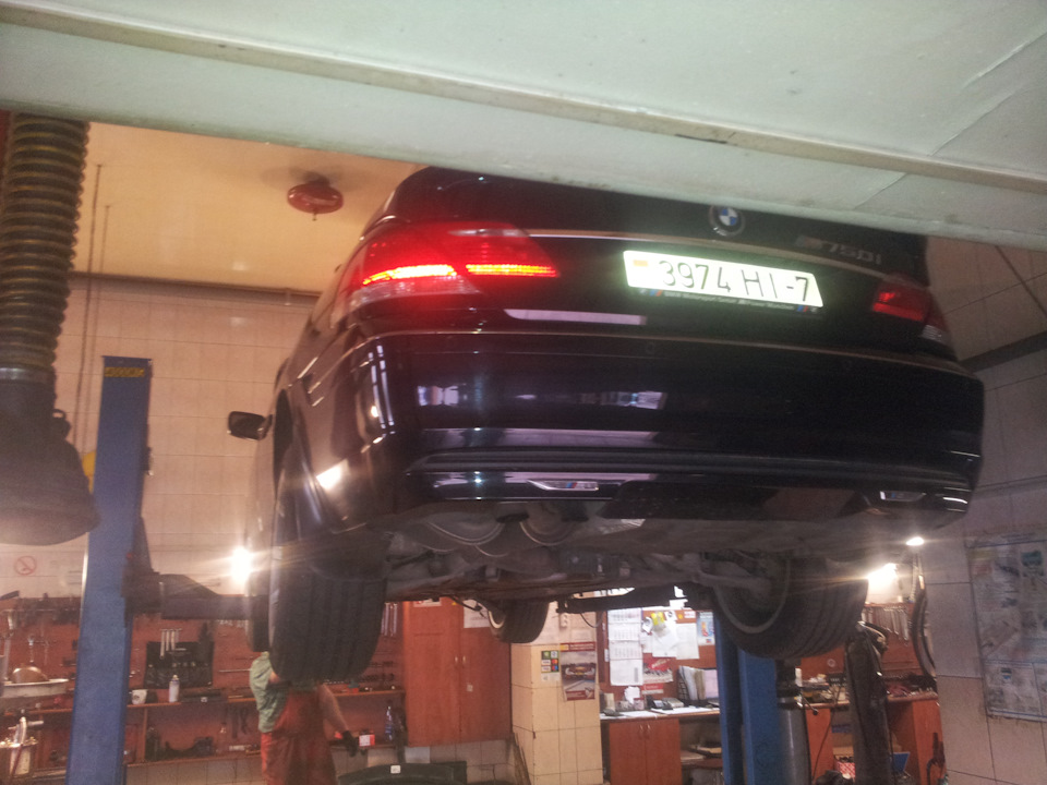 # 12 👀 Потекла шланг охлаждения АКПП Ashtung! BMW e65 4.8л 367л.с — BMW ...