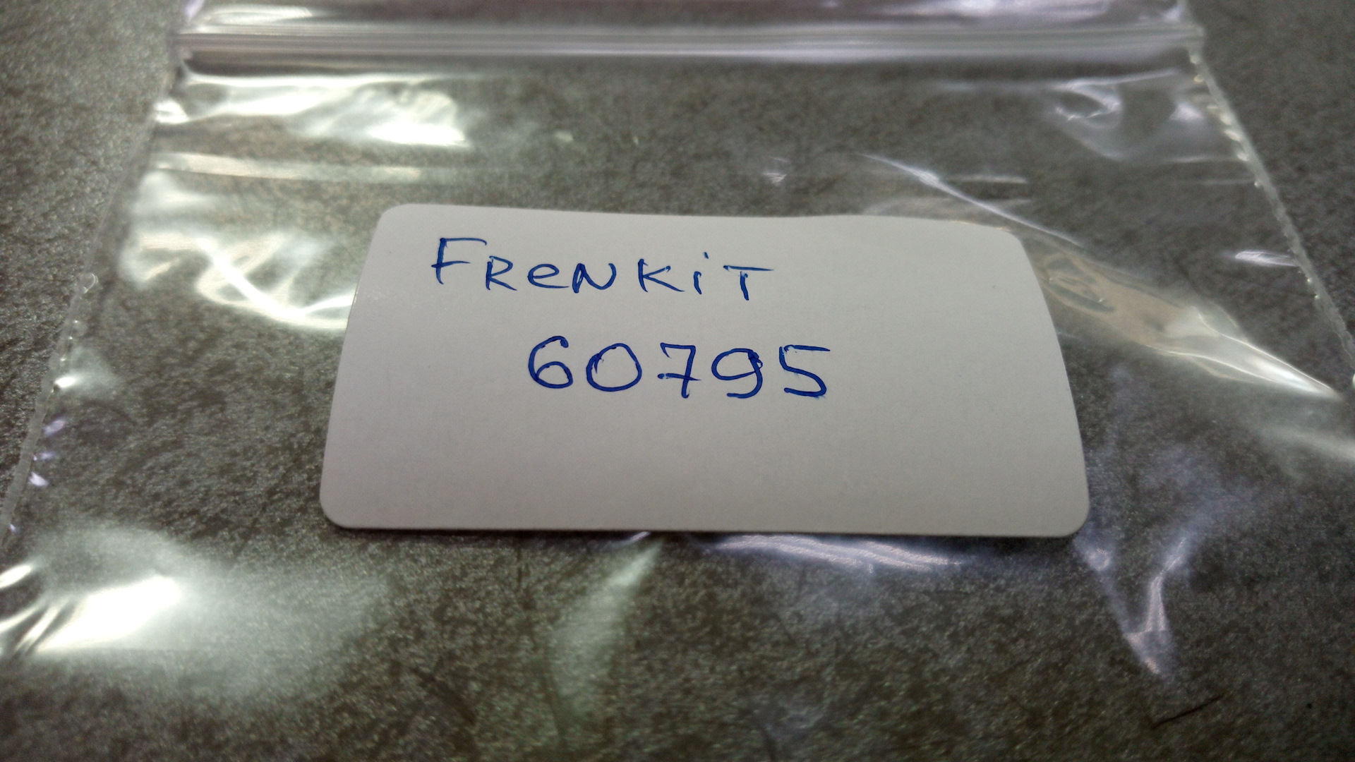 #1810.Колпачок клапана прокачки тормозной системы -31478-30010 ...