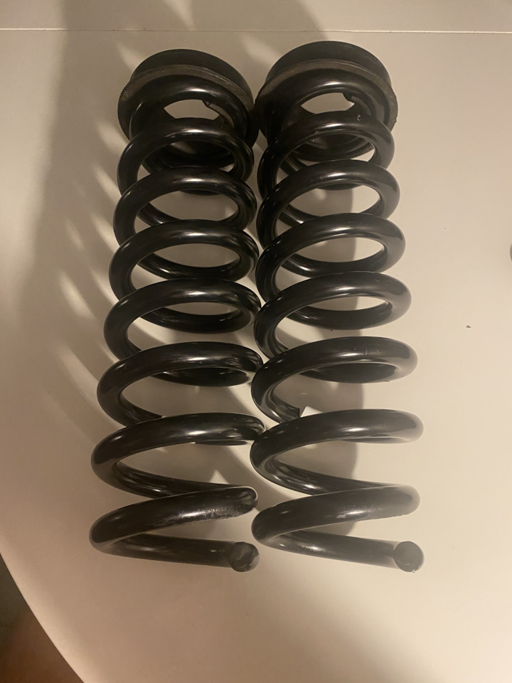 Пружины задние на BMW F34 (пружины F30) на BMW 1 series (F21), BMW 3 ...