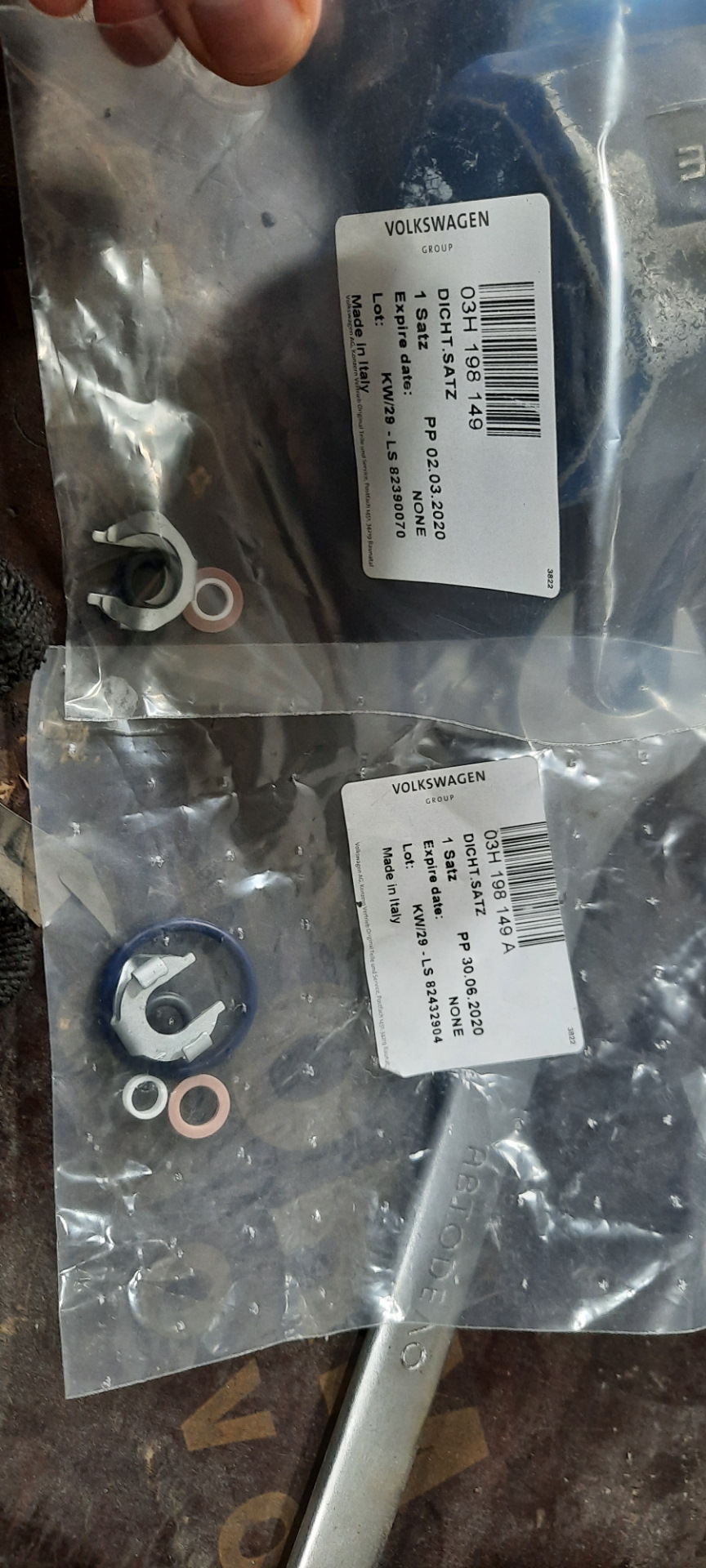 Замена мембраны клапана ВКГ на 3.6 FSI. Попутная замена уплотнений ...