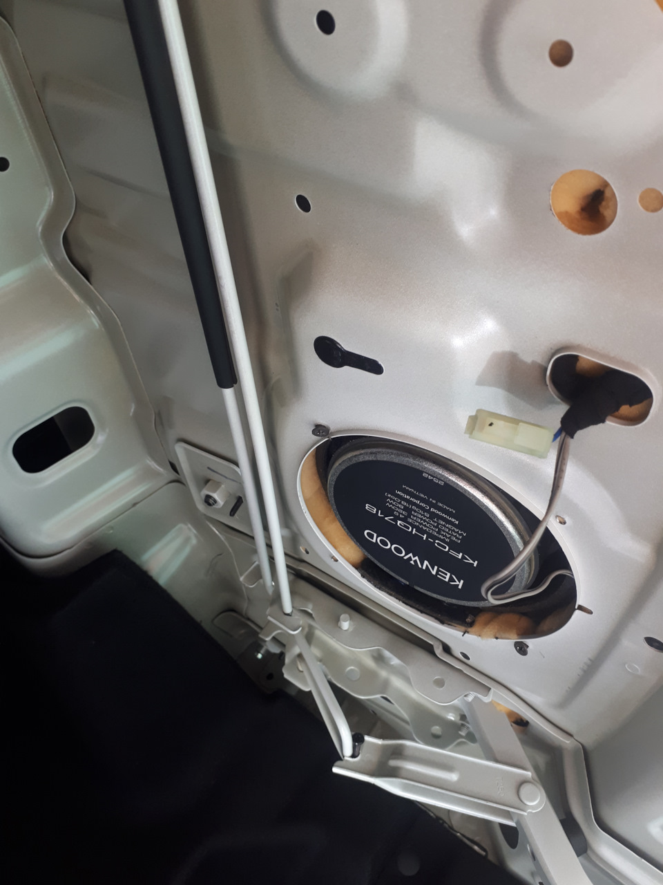 Почему мотор M271.946 дизелит на холостом ходу? — Mercedes-Benz C-Class ...