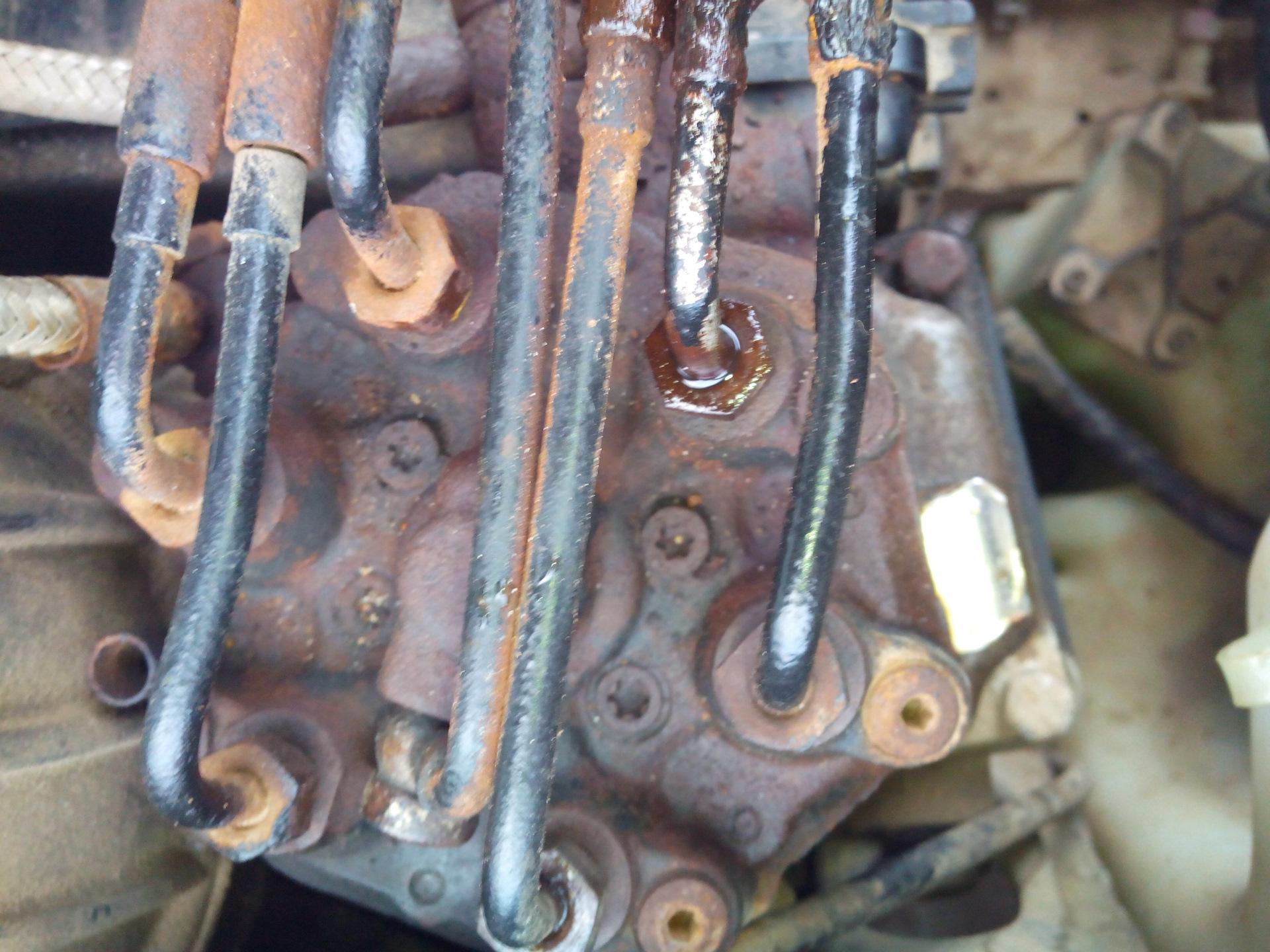 Ke-Jetronic трубки! — Audi 100 (C3), 2 л, 1989 года | поломка | DRIVE2