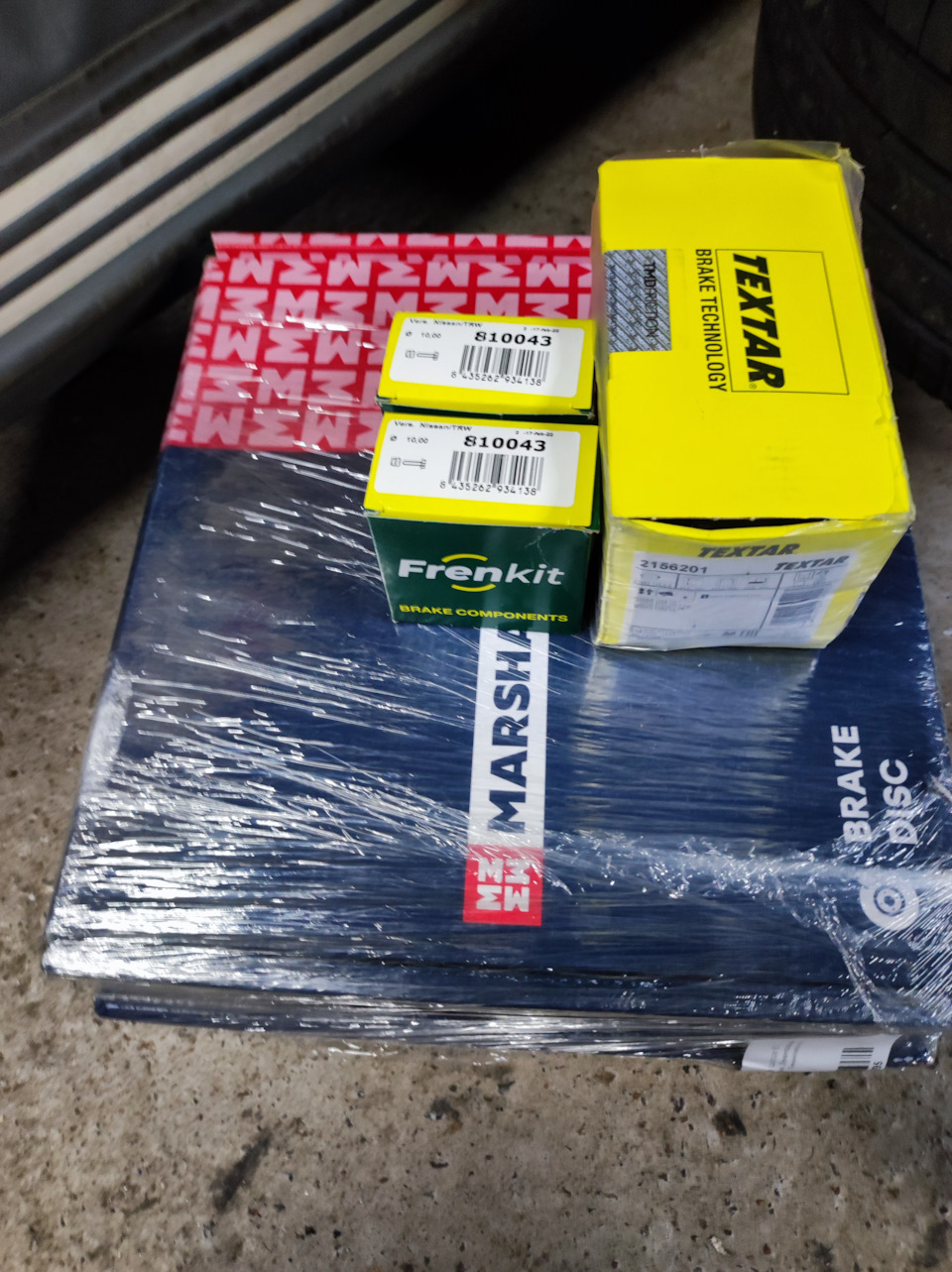 То и замена передних тормозных дисков — Nissan Tiida (1G), 1,6 л, 2011 ...