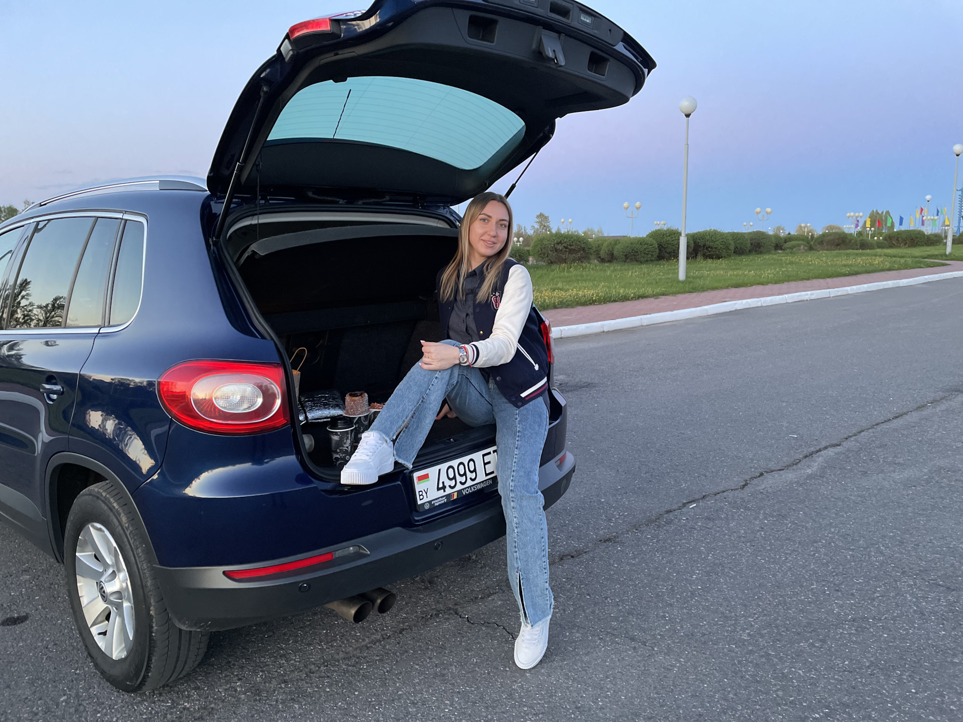 Немного фото с семьей — Volkswagen Tiguan (1G), 2 л, 2008 года ...