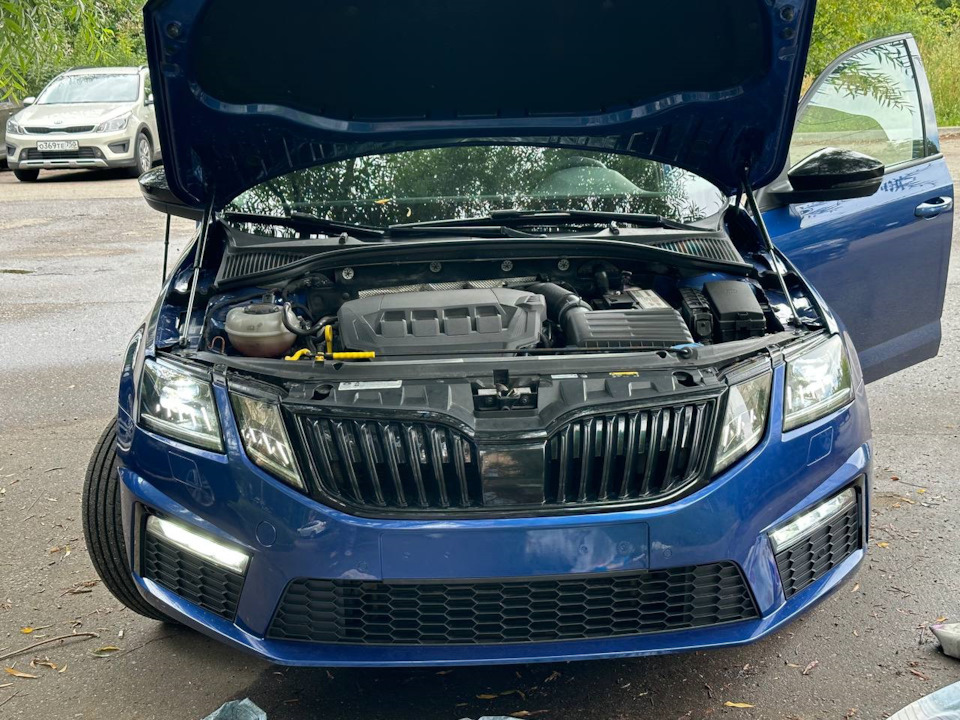 Установка RS бампера (Тайвань) Octavia A7 FL — Skoda Octavia A7 Mk3, 1 ...