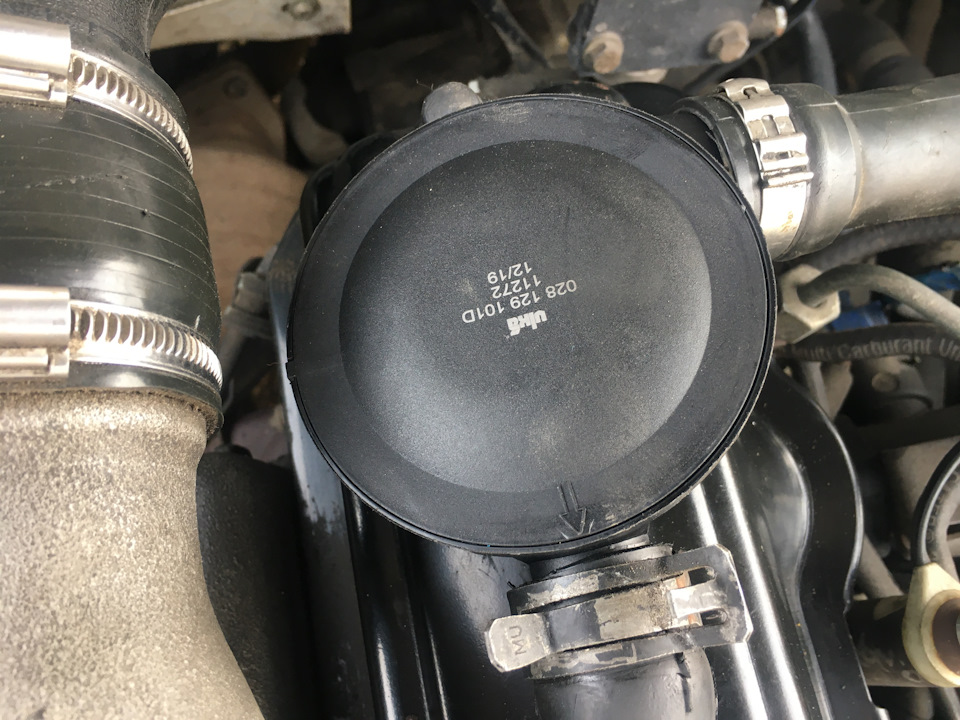 028129101D Клапан, отвода воздуха из картера VAG | Запчасти на DRIVE2