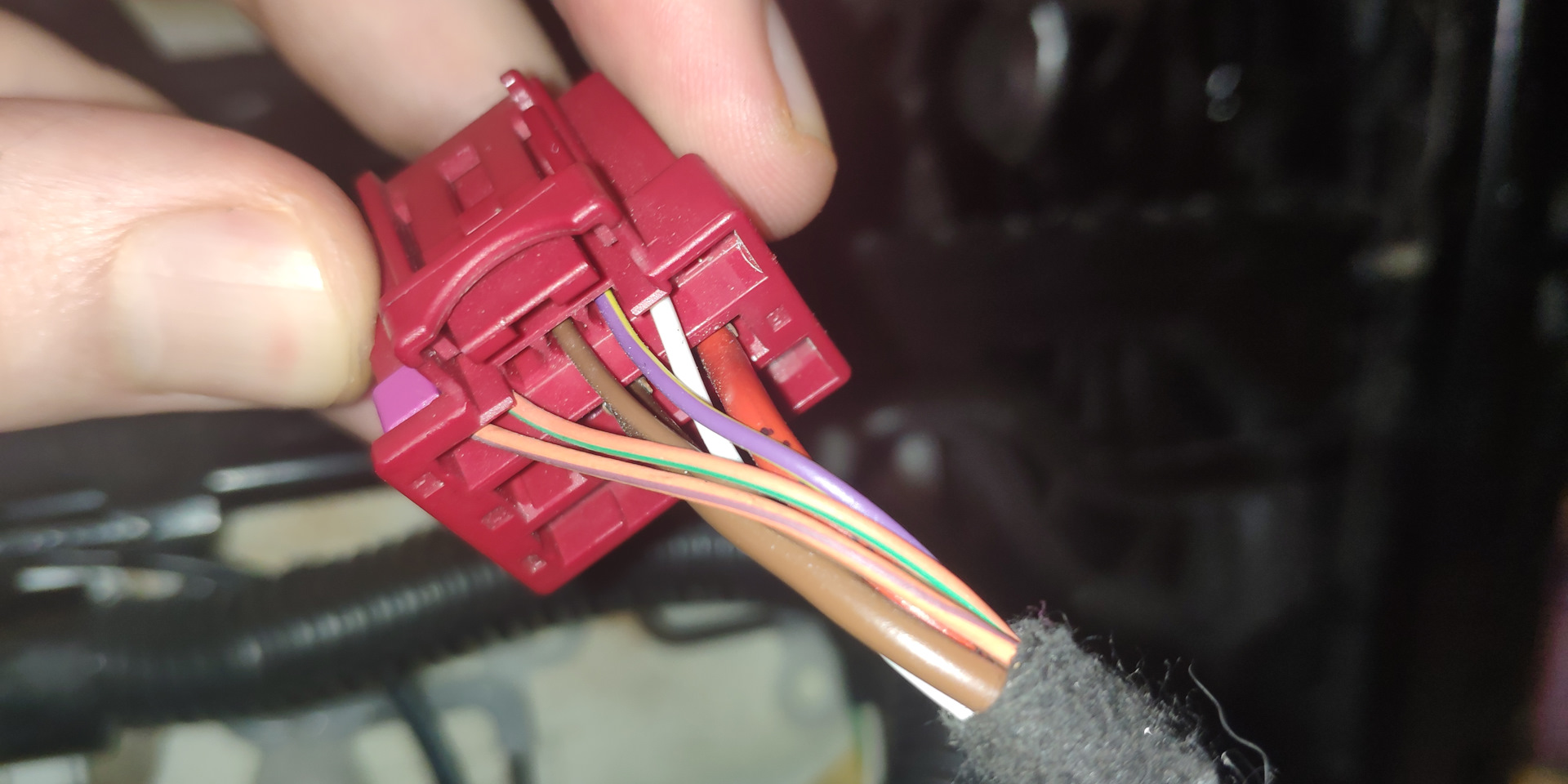 Сиденья Audi A5(f5) или А4 (b9) часть 2. Установка. — Skoda Octavia A7 ...