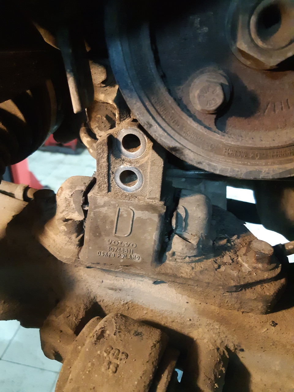 30748811 Опора двигателя Volvo | Запчасти на DRIVE2