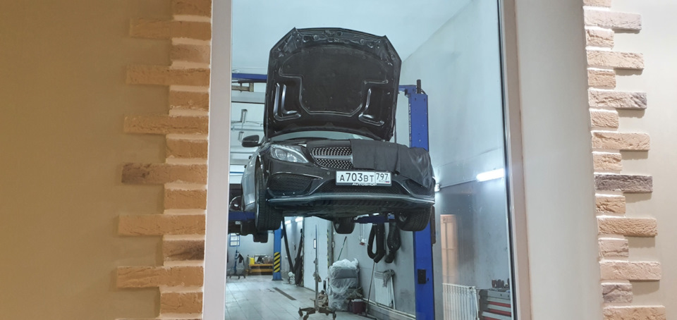 Замена КВКГ — Mercedes-Benz C-Class (W205), 1,6 л, 2016 года | визит на ...