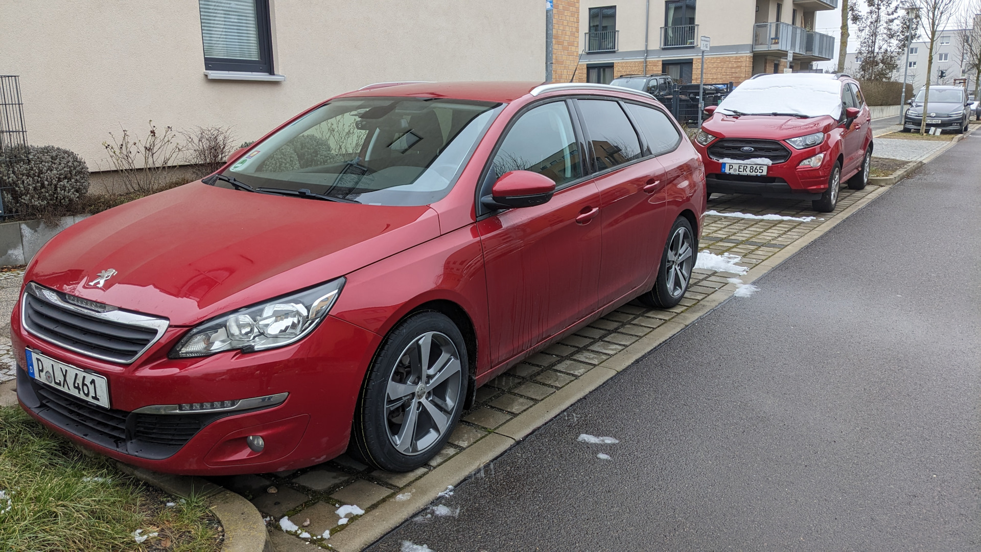 Переобувка на 17е колёса — Peugeot 308 SW (2G), 1,6 л, 2015 года ...