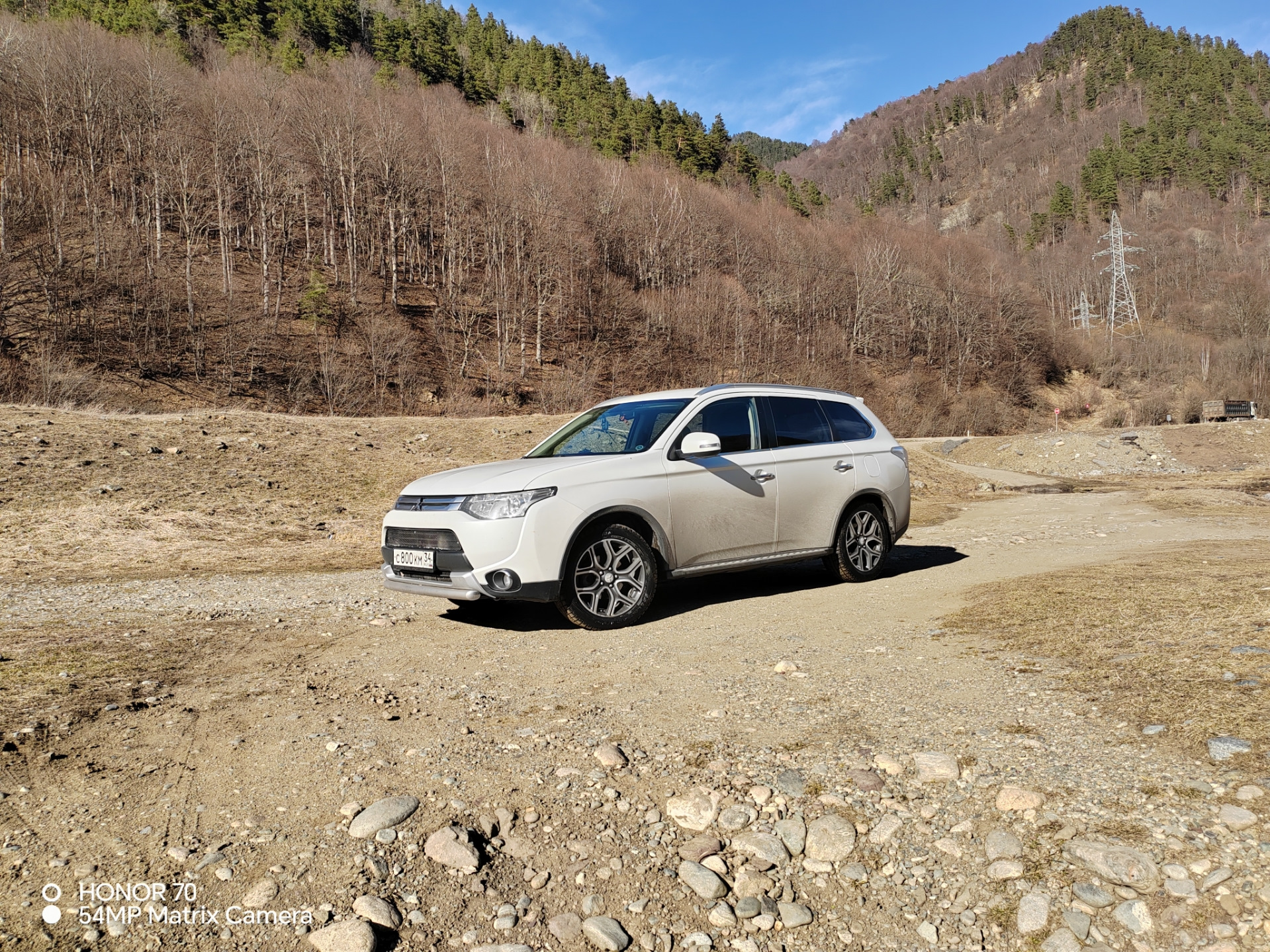 Сколы. I need help — Mitsubishi Outlander (3G), 2,4 л, 2014 года | своими руками | DRIVE2