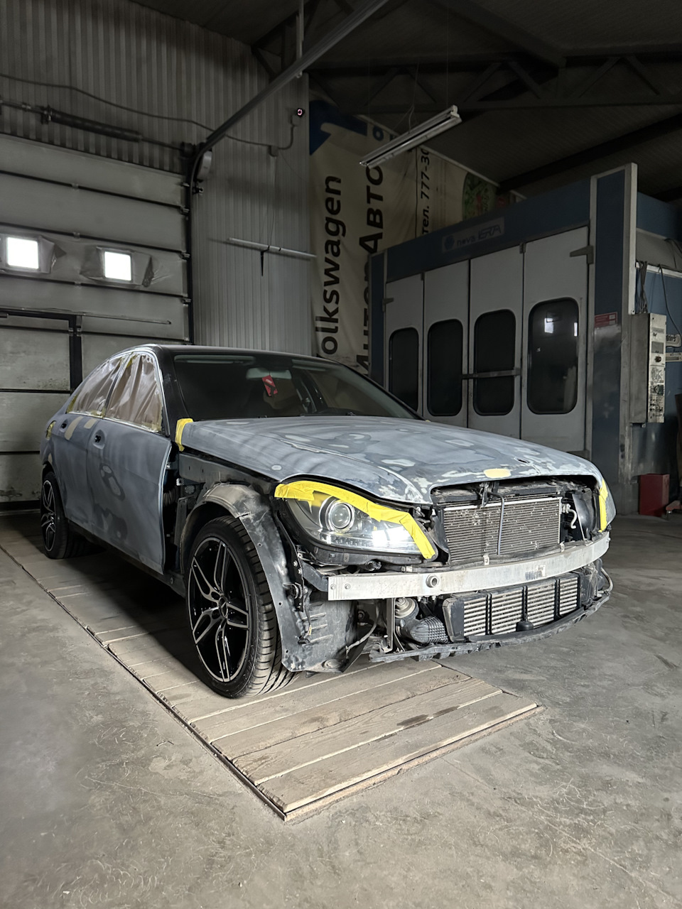 Покраска, начало. — Mercedes-Benz C-Class (W204), 1,6 л, 2012 года ...