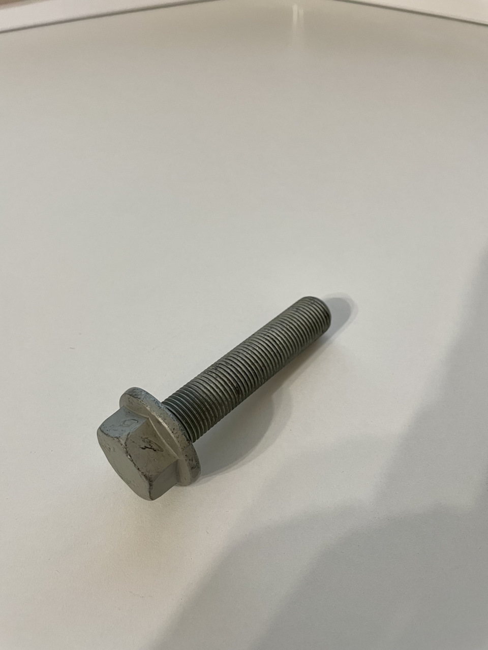 WHT001760 Болт (M16x1.5x75) / AUDI, SKODA, SEAT, VW VAG | Запчасти на ...