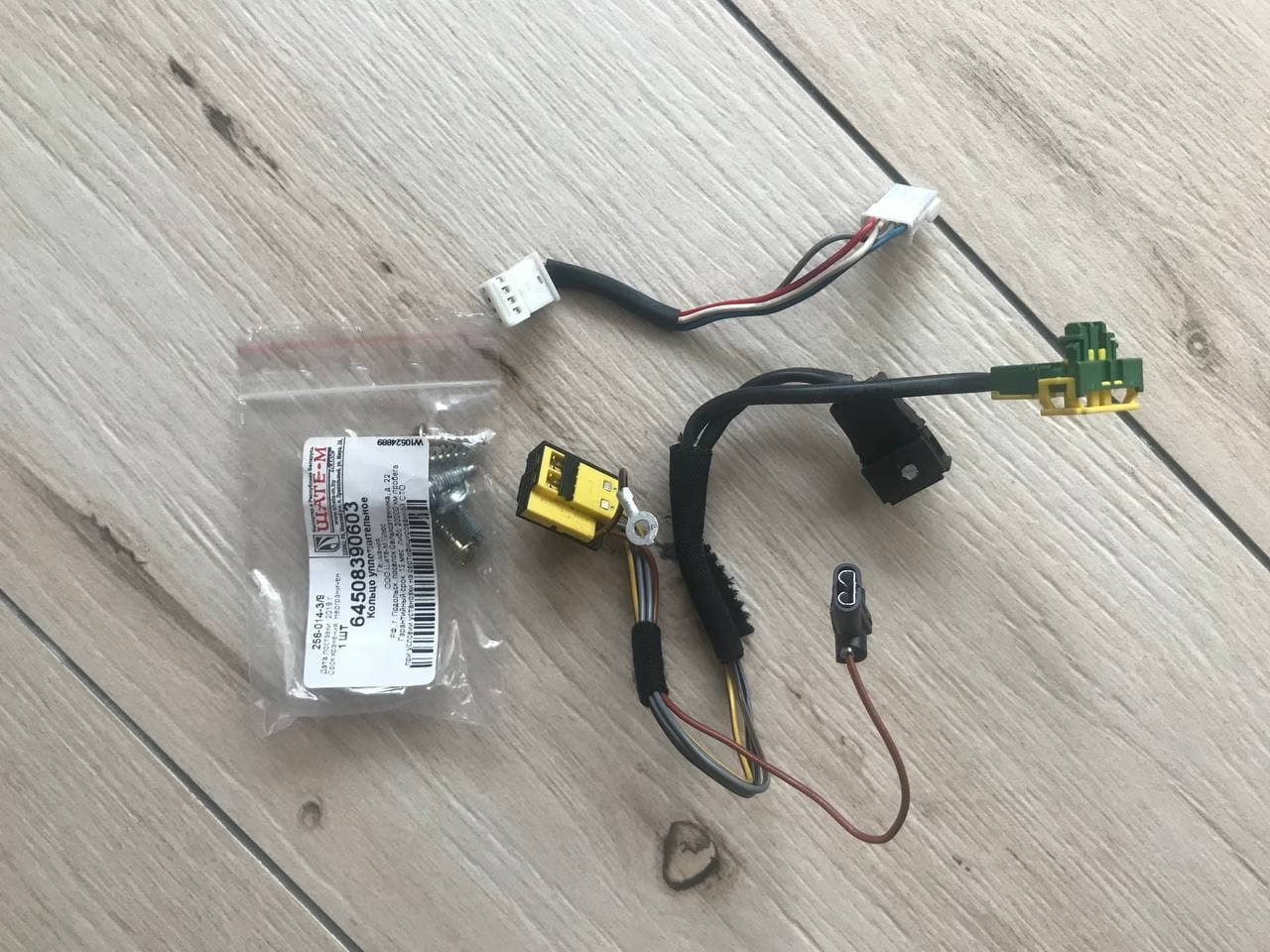 Замена матрицы, щит передка(телевизор) и руль — BMW 3 series (E46), 3 л ...