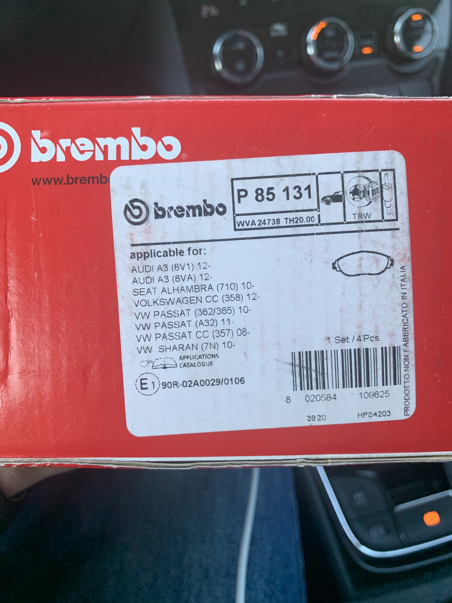 Замена передних колодок 2020. — Skoda Kodiaq (1G), 2 л, 2019 года | визит на сервис | DRIVE2