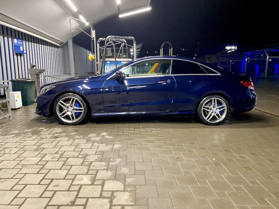 Накладки на тормоза AMG — Mercedes-Benz E-Class Coupe (C207), 2 л, 2017 ...