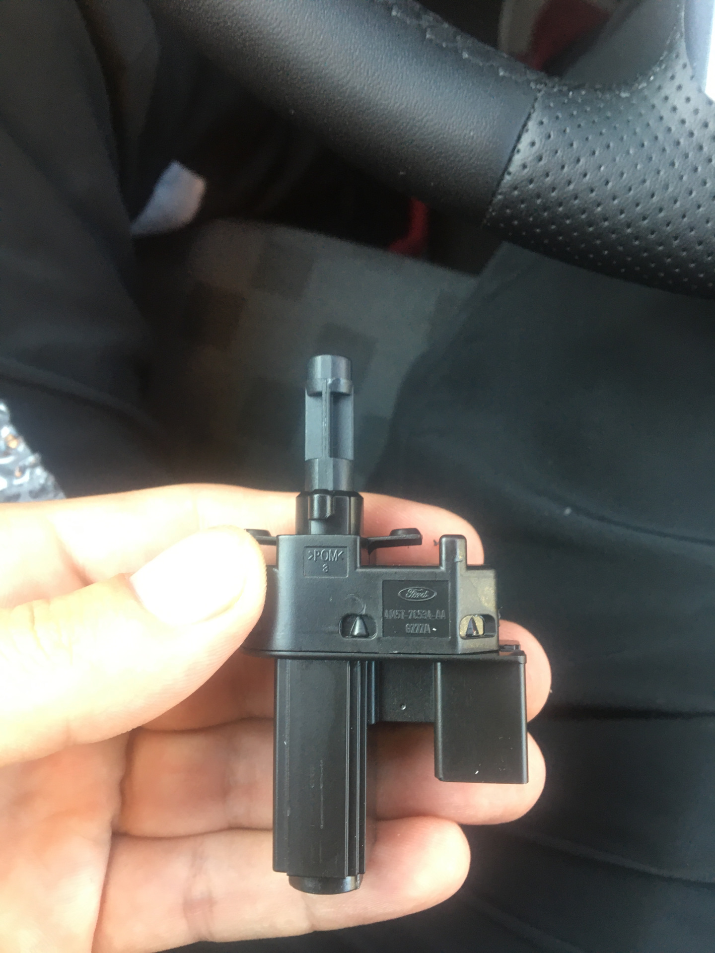 7. Датчик педали сцепления Land Rover — Ford Focus Hatchback II, 1,6 л ...