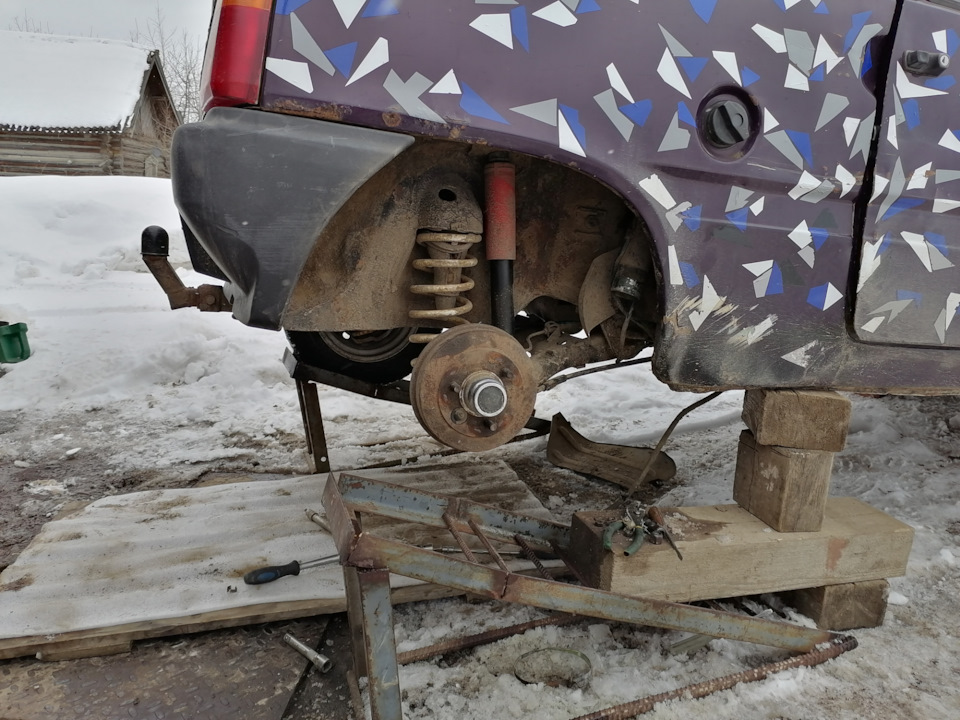 Патрубки бензобака. — Lada Ока 11113, 0,7 л, 2003 года | своими руками ...