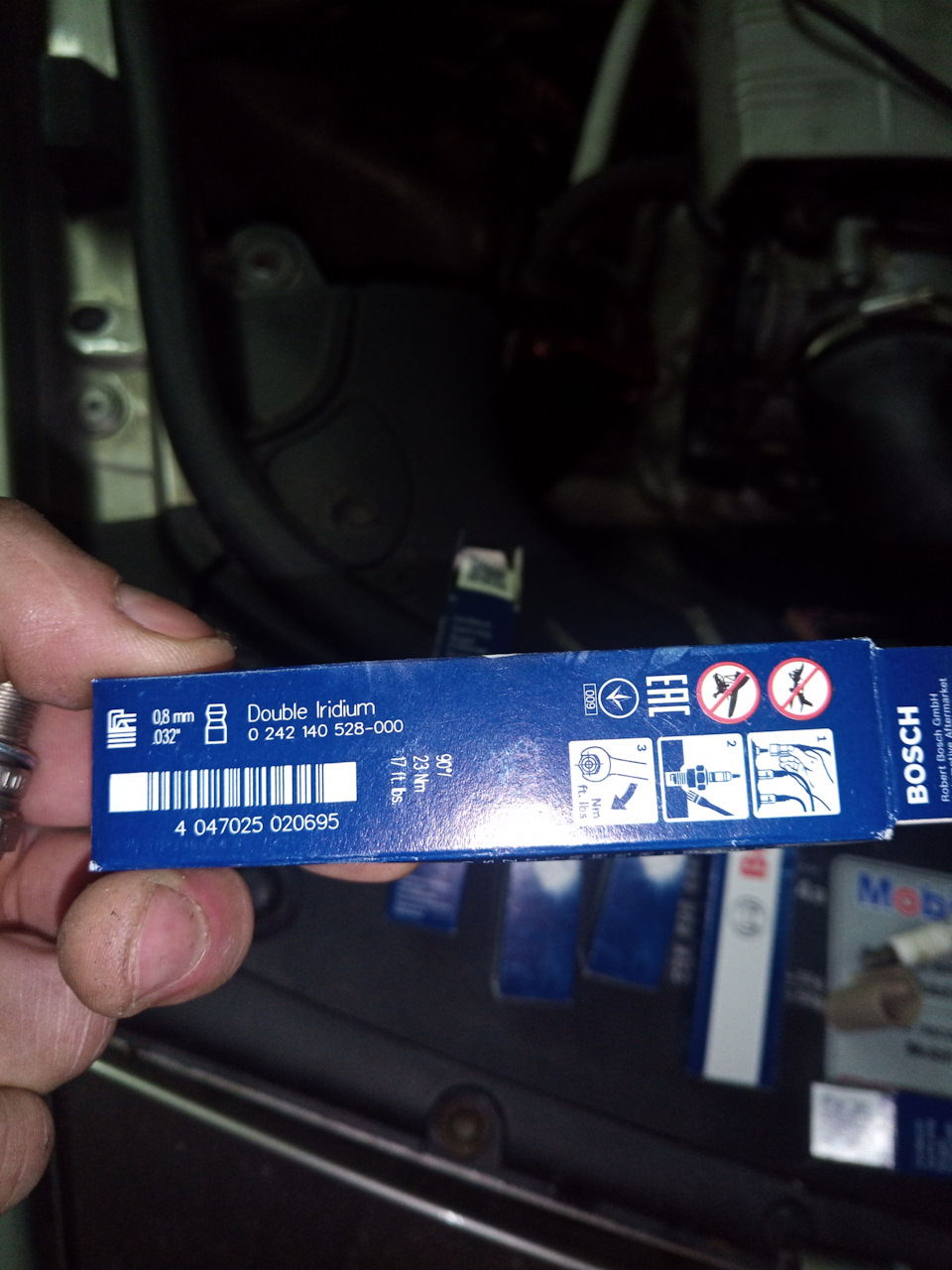 0242140528 Свеча зажигания BOSCH | Запчасти на DRIVE2