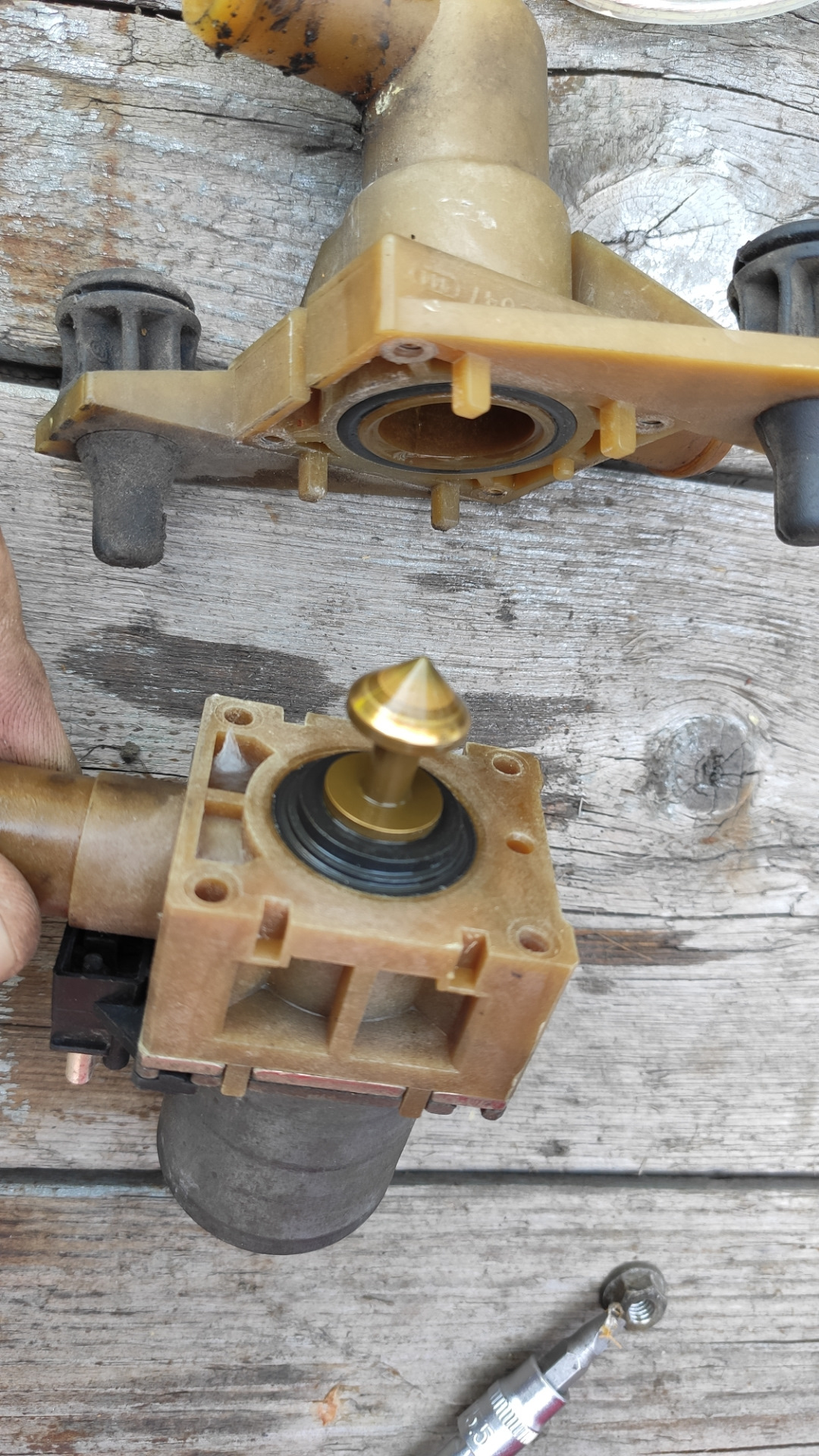 Ремонт клапана печки — Mercedes-Benz Vito (1G), 2,2 л, 1999 года ...