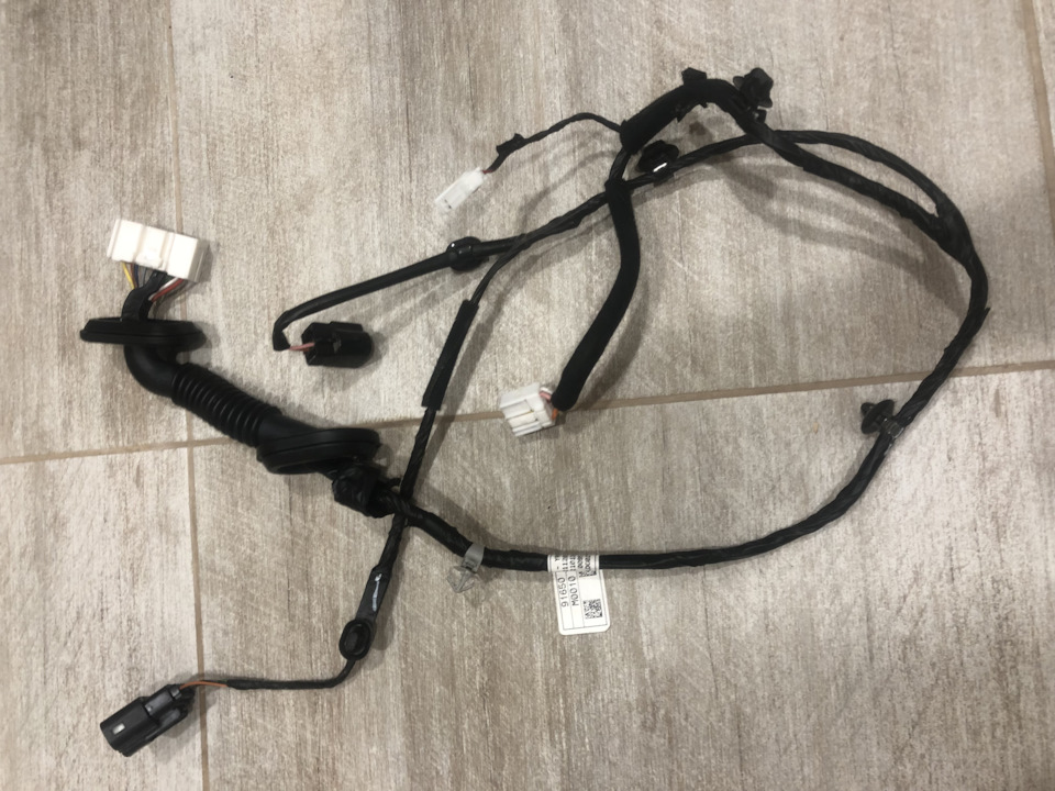 Проводка задних дверей Крета Creta на Hyundai Creta (1G). Б/у | 750 ₽ в городе Строитель | DRIVE2