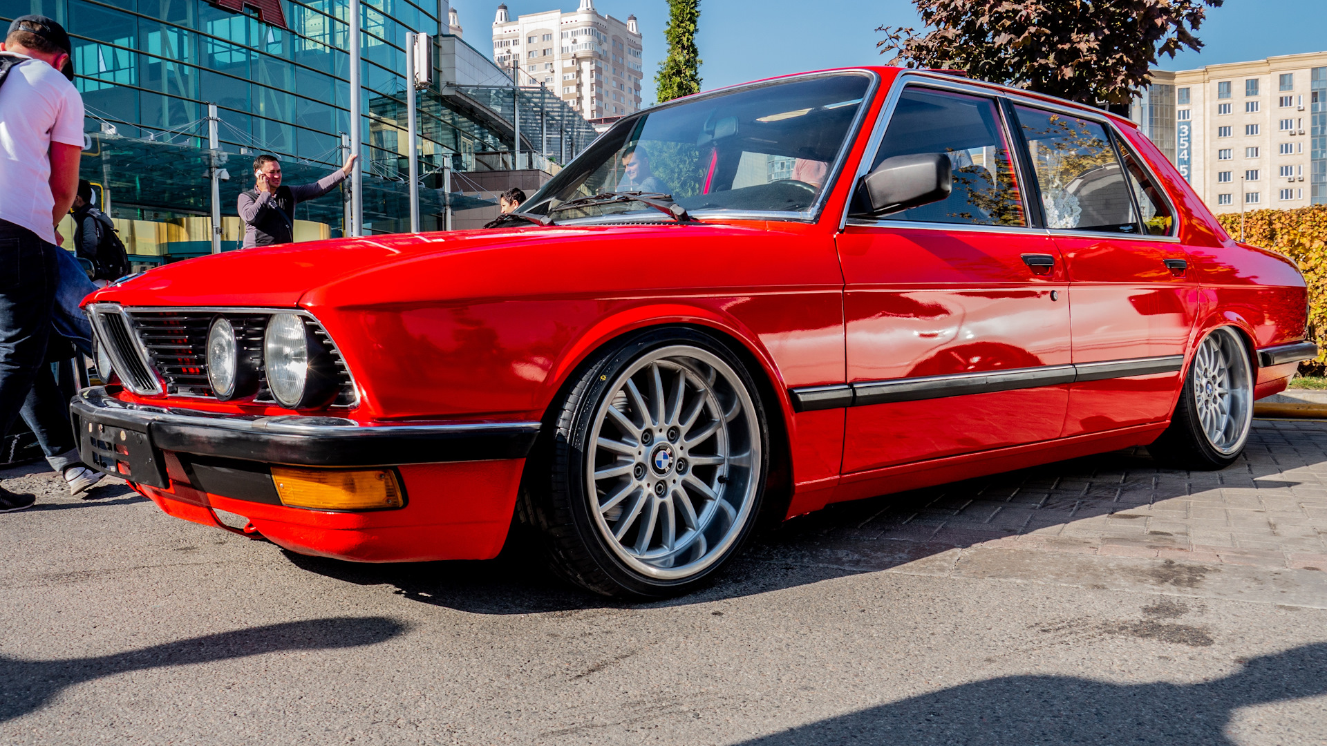 BMW 5 series (E28) 2.8 бензиновый 1987 | RED DEVIL на DRIVE2