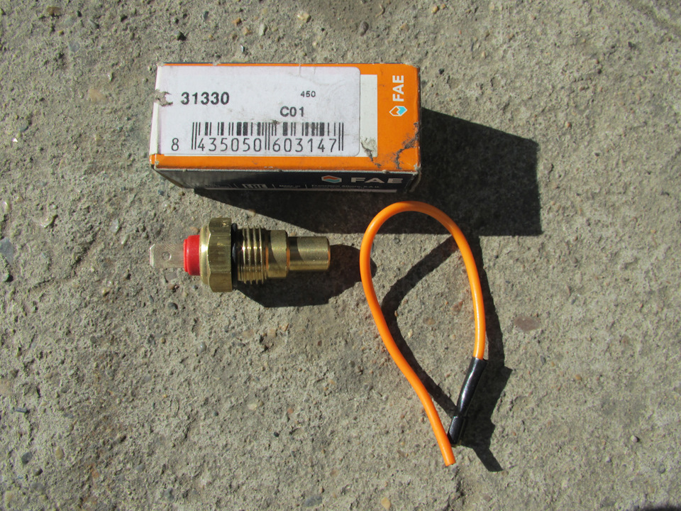 8342020020 Датчик, температура охлаждающей жидкости TOYOTA LEXUS ...