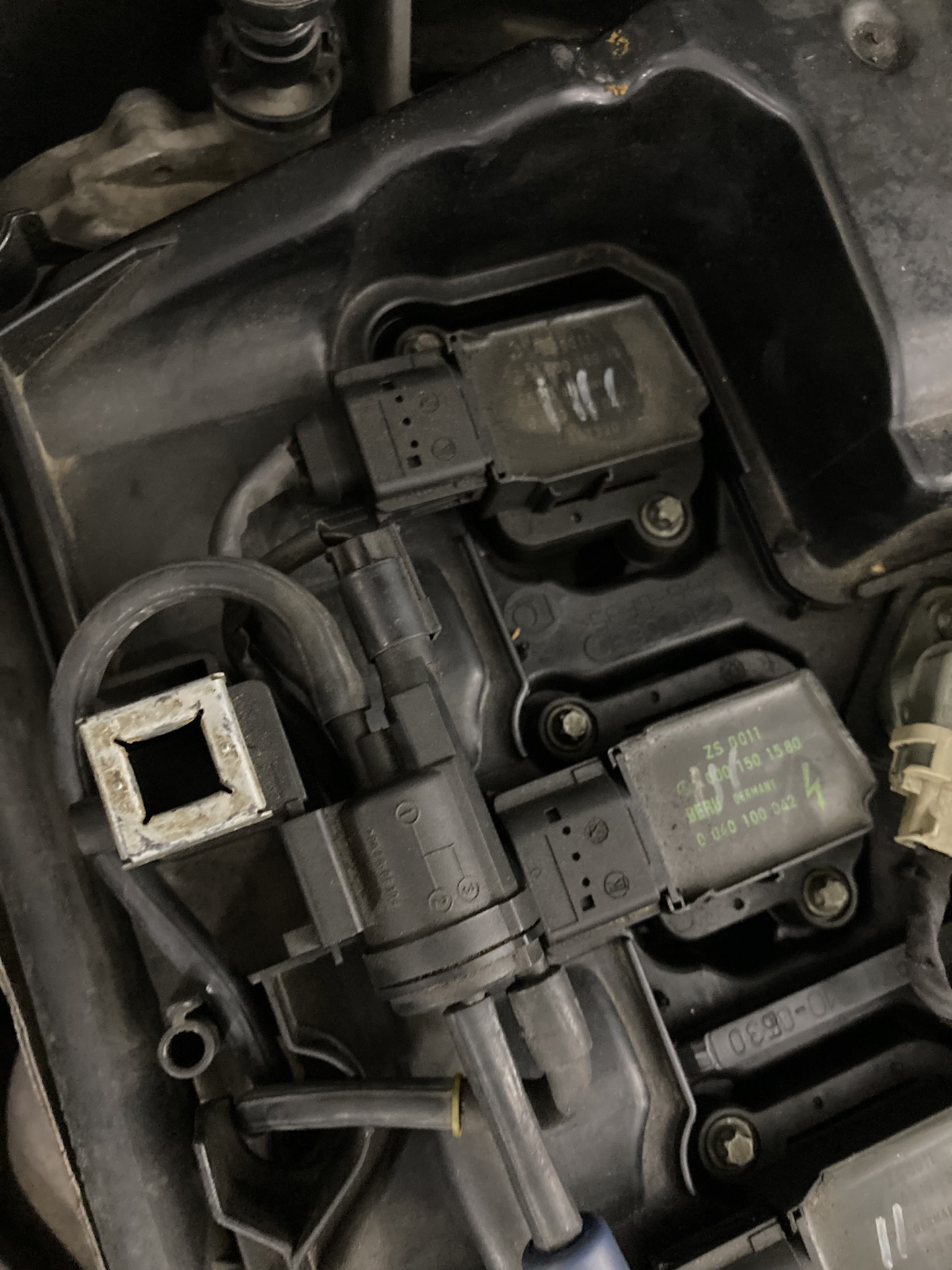 14.10.2022 — Замена электрической помпы ОЖ, заднего датчика парковки ...