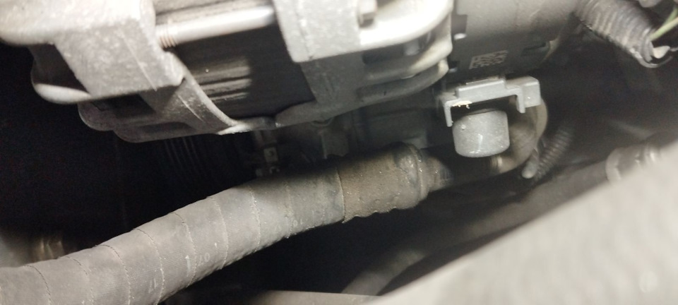 Замена ремней, регулировка фар, антифриз (Цикл обширных работ ТО 200. ...