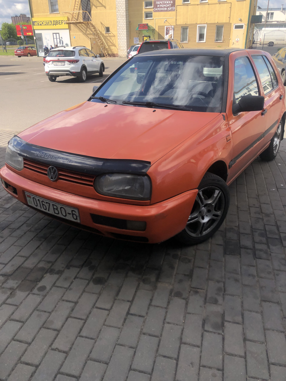 Тонировочная полоса на лобовое — Volkswagen Golf Mk3, 1,9 л, 1993 года ...