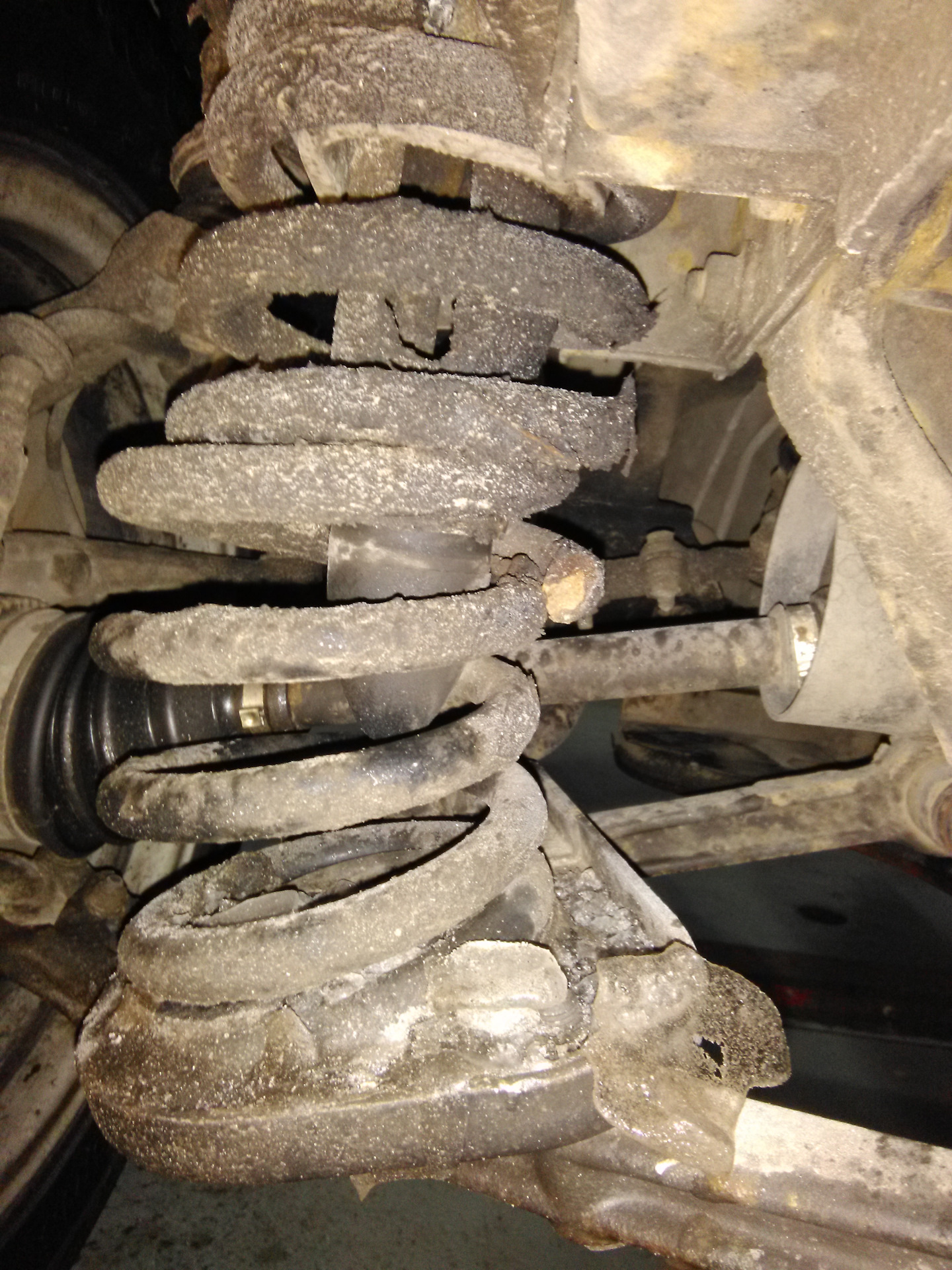 Хваленная пружина Kilen лопнула! — Chevrolet Niva, 1,8 л, 2008 года ...