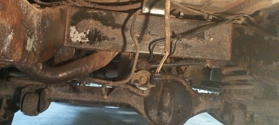 Болячка трубок топлива Дискарьков — Land Rover Discovery II, 2,5 л ...