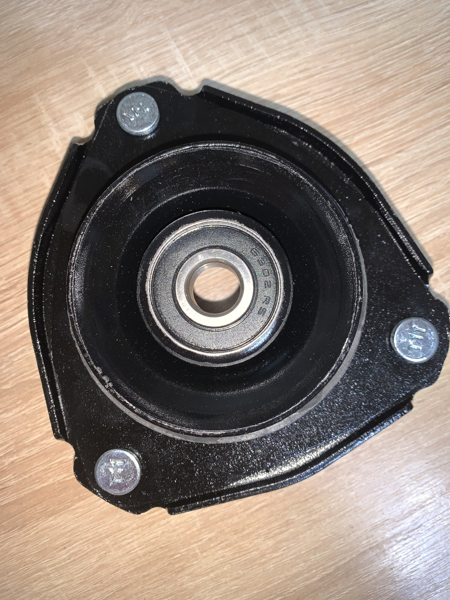 Замена опор амортизаторов передних — Lifan X70, 2 л, 2018 года ...