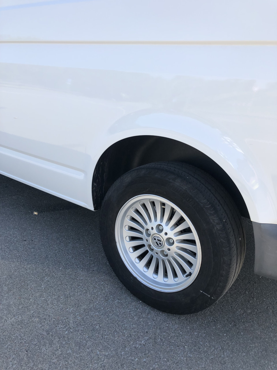 Диски от BMW — Volkswagen Transporter T5, 2 л, 2010 года | колёсные ...