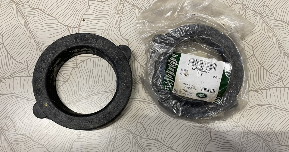 LR005304 КРЕПЛЕНИЕ В СБОРЕ Jaguar Land Rover | Запчасти на DRIVE2