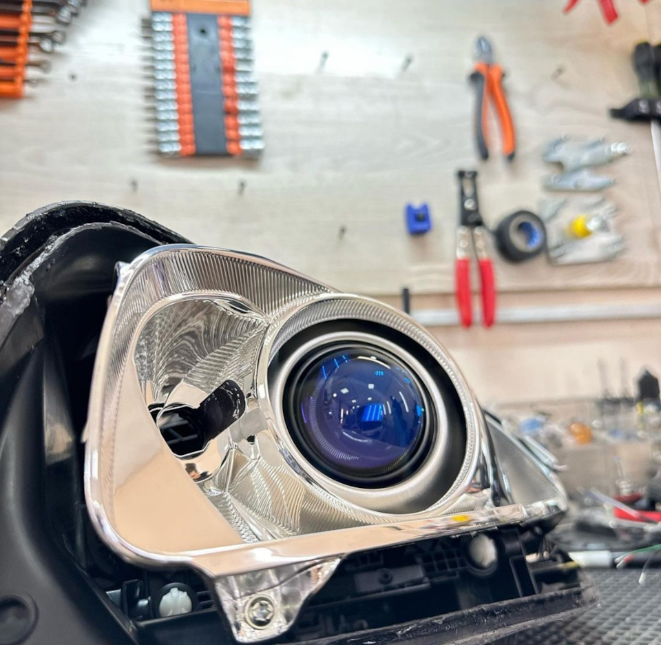 Установка Bi-led Dixel y6/ dixel d1000 — Opel Insignia (1G), 2 л, 2011 года | тюнинг | DRIVE2