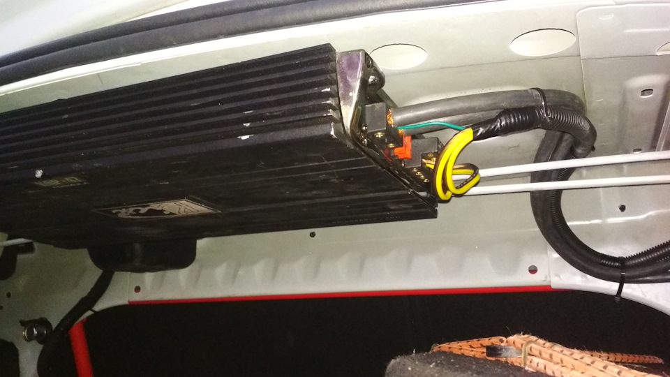 Установил музыку.Hertz HV165, Kicx Kap 47, Alpine CDA-117Ri — Lada Granta Sport, 1,6 л, 2018 ...